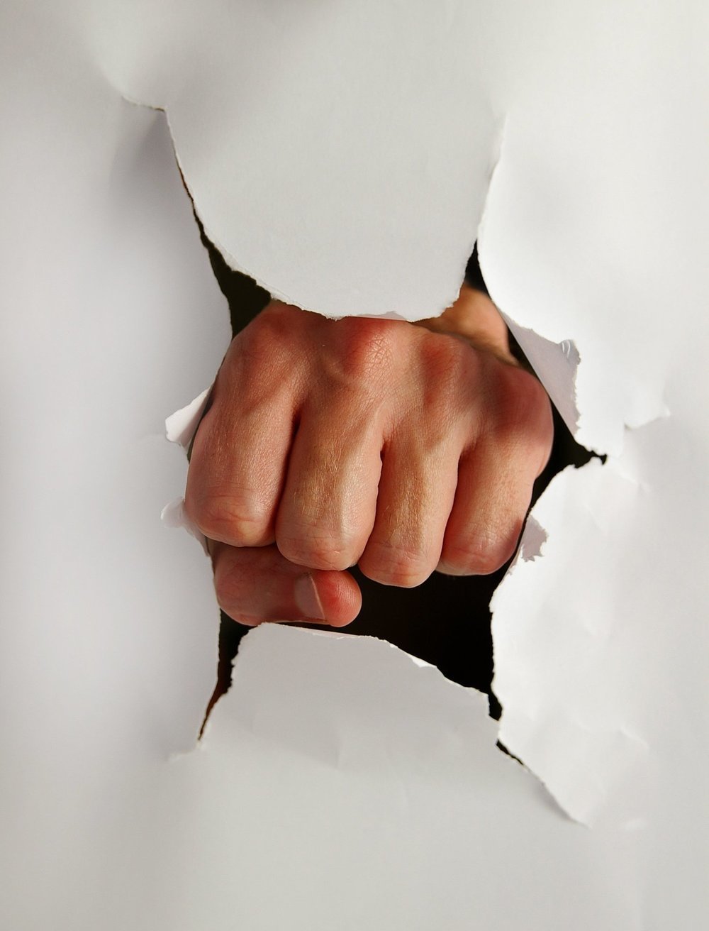 Want to write well? Open with a punch, close with a kick